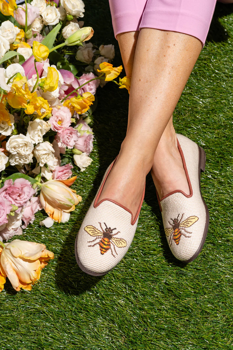 BY PAIGE - NEEDLEPOINT LOAFER IN BEE – Palm Beach Soles